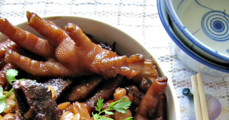 The Beauty of Eating Chicken Feet - Star Two