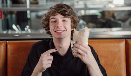 Karl Jacobs Wiki 2024: Age, Net Worth, Height, and Full Bio - Star Two