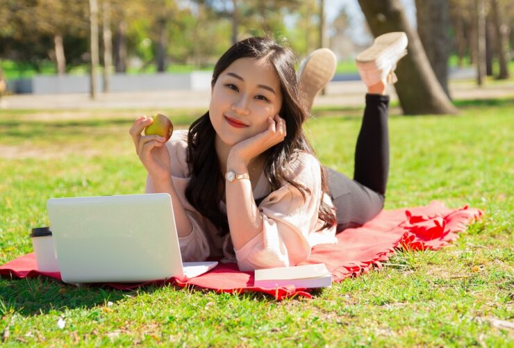 Balancing Your College Life: Do's and Don'ts in 2024 - Star Two